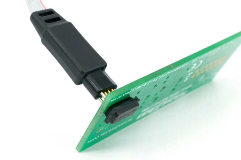 GRIP-6 test & programming connector retainer | Tag-Connect